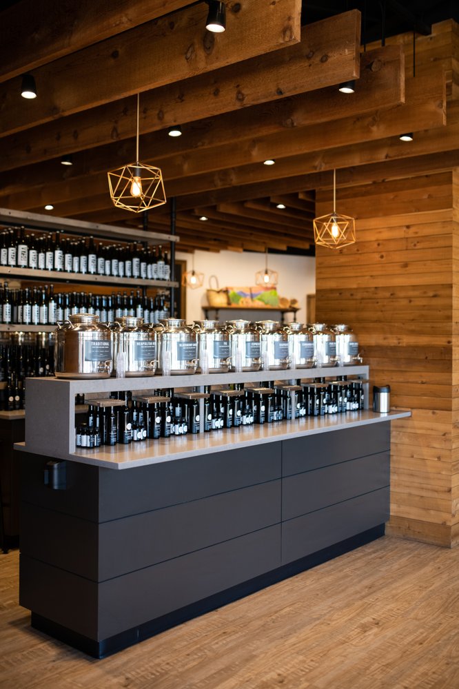 THE OIL TREE - Updated December 2025 - 86 Photos & 43 Reviews - 7646 N ...