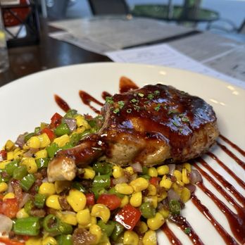 THE TAVERN AT THE IRON HORSE - Updated September 2025 - 84 Photos & 48 ...