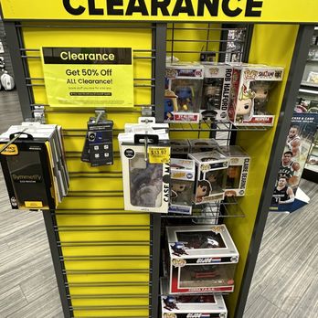 GAMESTOP - Updated October 2025 - 45 Photos & 66 Reviews - 4211 Waialae ...