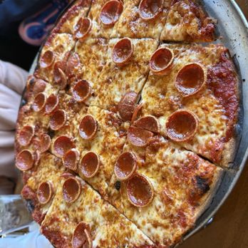 DL MACKS - Updated October 2025 - 204 Photos & 196 Reviews - 6501 ...