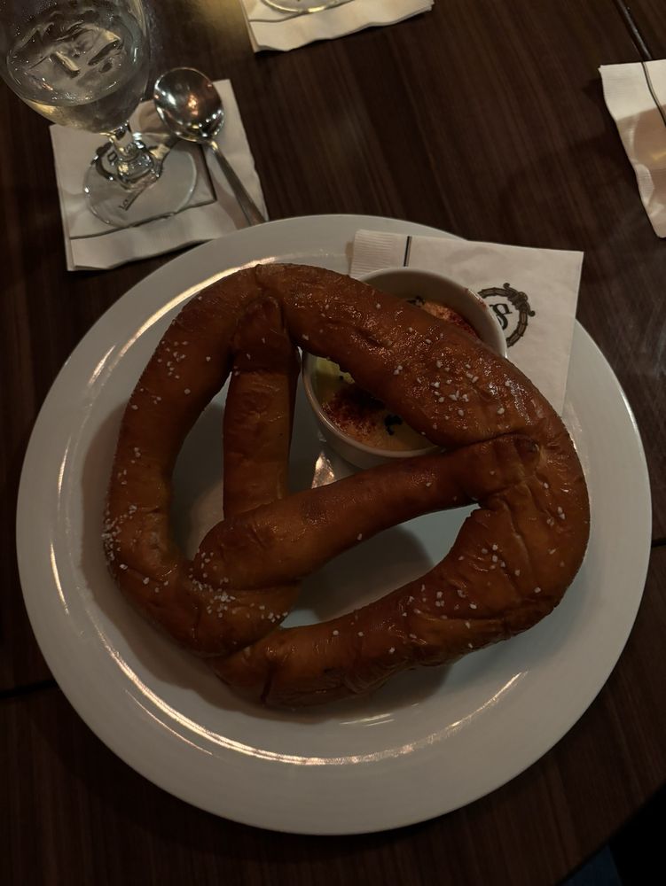 OLD SEELBACH BAR - Updated January 2026 - 133 Photos & 128 Reviews ...