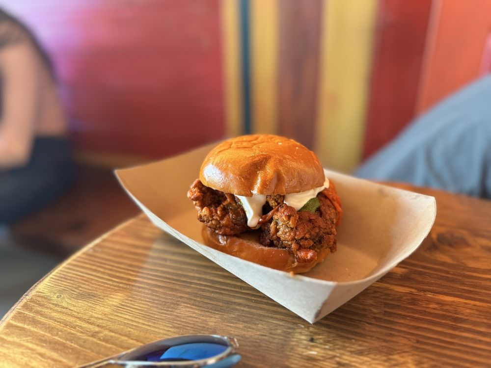 ROWDY ROOSTER - Updated January 2026 - 261 Photos & 106 Reviews - 140 W ...