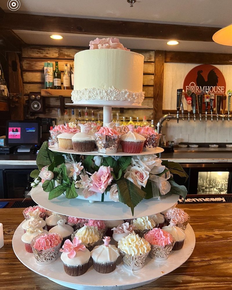 LORALS CAKES AND PASTRIES - Updated December 2025 - Danbury ...