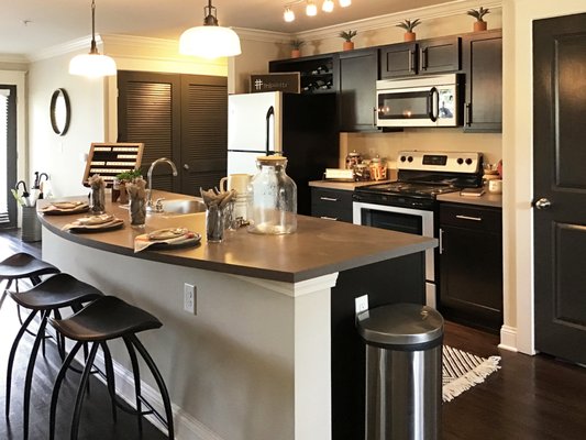 REDPOINT BATON ROUGE - 22 Photos & 36 Reviews - 910 Ben Hur Rd, Baton ...