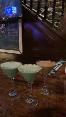 MODERN UNDERGROUND BAR AND GRILL - Updated December 2025 - 68 Photos ...