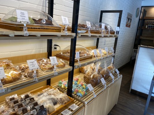 WOW BAKERY - 15 Photos - 2002 34 Avenue SW, Calgary, AB - Yelp