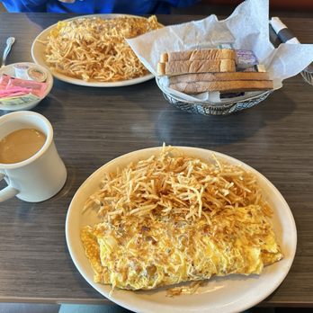 PENROSE DINER - Updated January 2025 - 485 Photos & 507 Reviews - 2016 ...