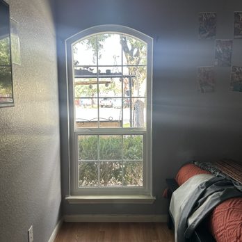 DABELLA - Updated January 2026 - 127 Photos & 13 Reviews - 400 E ...