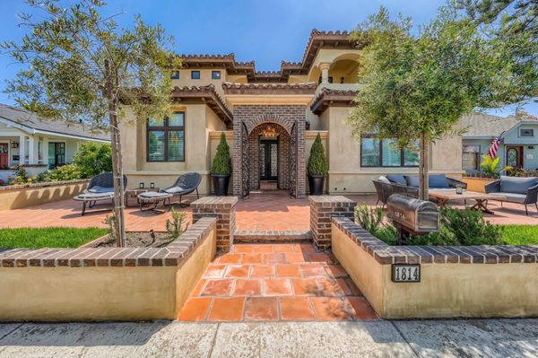 OC REALTOR ASHLEY BATISTA - Updated October 2024 - Contact Agent ...