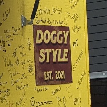 DOGGY STYLE HOT DOGS - Updated December 2025 - 13 Photos - Springfield ...