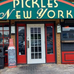 PICKLES NEW YORK DELI - Updated July 2025 - 553 Photos & 437 Reviews ...