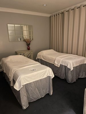 YANS’ SPA - Updated December 2025 - 15 Photos & 14 Reviews - 5120 Bur ...