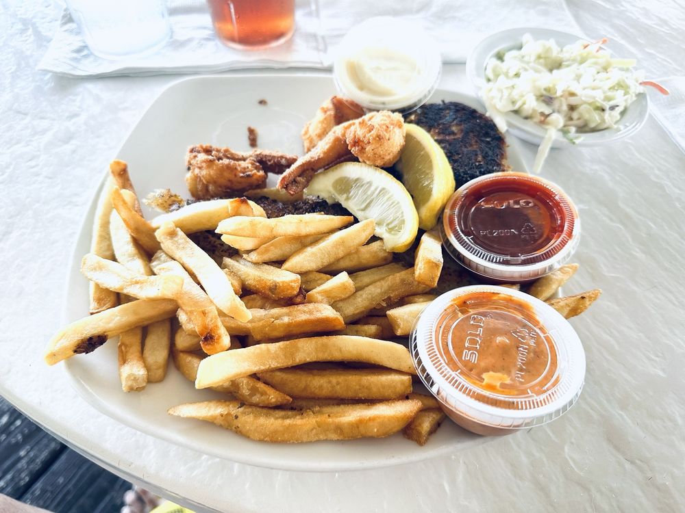 SUNSET CAFE WATERFRONT GRILL & BAR - Updated October 2025 - 292 Photos ...