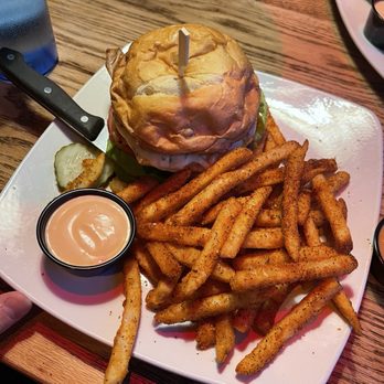 THE REEF - Updated January 2026 - 313 Photos & 403 Reviews - 105 S 6th ...