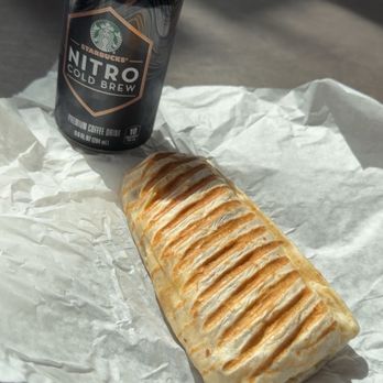 FRESH DELI & MART - Updated December 2025 - 51 Photos & 22 Reviews ...