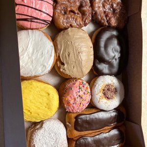 SANDY’S DONUT HOUSE - Updated June 2024 - 29 Photos & 40 Reviews - 2040 ...