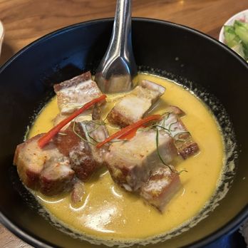 LOM WONG - Updated May 2025 - 720 Photos & 339 Reviews - 218 E Portland ...