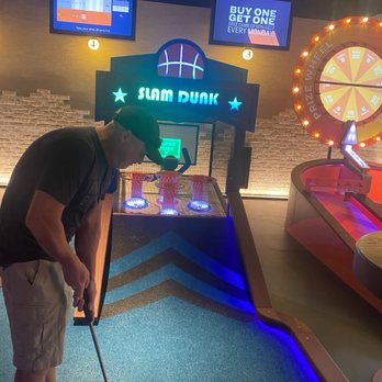 PUTTSHACK - LOUISVILLE - Updated November 2024 - 167 Photos & 52 ...