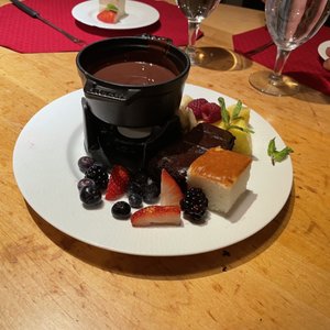 SWISS CHALET RESTAURANT - 136 Photos & 132 Reviews - German - 20 Vail ...