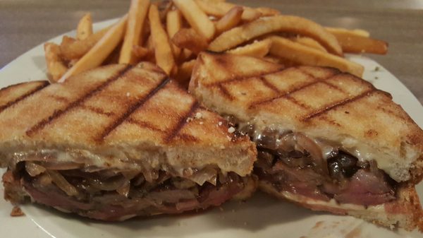 KEYSTONE TAVERN - Updated December 2025 - 51 Photos & 39 Reviews - 7821 ...