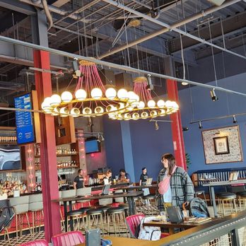 PUTTSHACK - NATICK - Updated November 2025 - 96 Photos & 41 Reviews ...