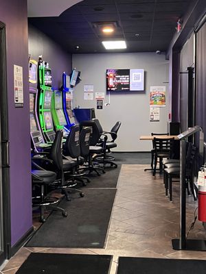 HASHTAG 95 - Updated October 2025 - 92 Photos & 64 Reviews - 6260 95th ...