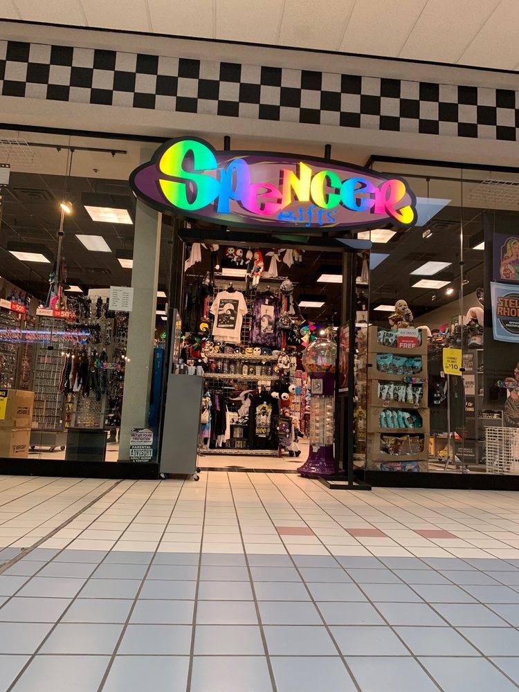 PERU MALL - 12 Photos & 14 Reviews - 1607 36th St, Peru, Illinois ...