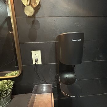 REDEFINED COFFEE HOUSE - Updated December 2025 - 741 Photos & 678 ...