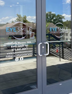 EYE SMILE OPTOMETRY & DENTAL CARE - Updated April 2026 - 29 Photos & 20 ...