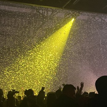 RADIUS - 75 Photos & 39 Reviews - 640 W Cermak Rd, Chicago, Illinois ...