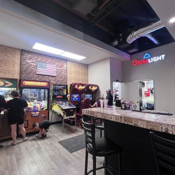 THAT PIZZA PLACE with 305 real customer photos - Updated August 2024 ...