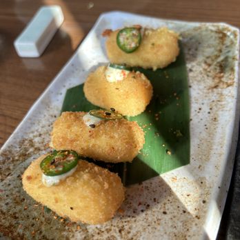 ZUMA - Updated July 2024 - 1316 Photos & 339 Reviews - 1 Dalton St ...