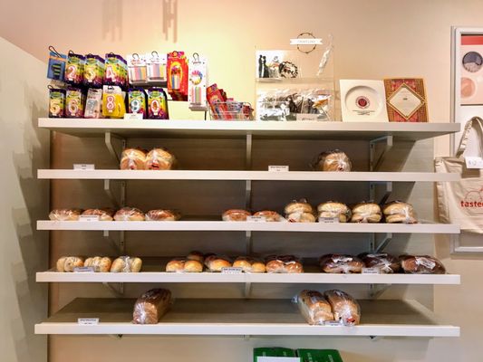 TASTEE - Updated October 2025 - 77 Photos & 45 Reviews - 3913 Don Mills ...