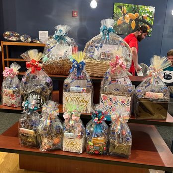 THE ROYAL CHOCOLATE - Updated March 2025 - 611 Photos & 160 Reviews ...