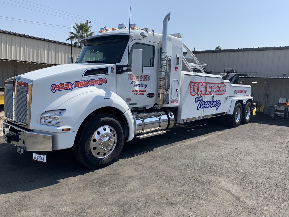 UNITED TOWING SERVICE - Updated November 2024 - 43 Photos & 71 Reviews ...