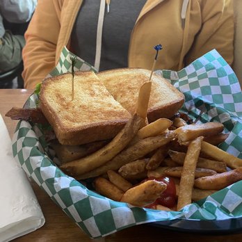 THE FISHHOOK BAR & GRILL - Updated November 2025 - 24 Photos & 10 ...