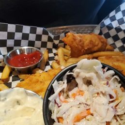 SEA DOG BREWING - Updated October 2025 - 96 Photos & 139 Reviews - 9 ...