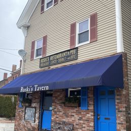 RUSKI’S TAVERN - Updated December 2025 - 109 Photos & 149 Reviews - 212 ...