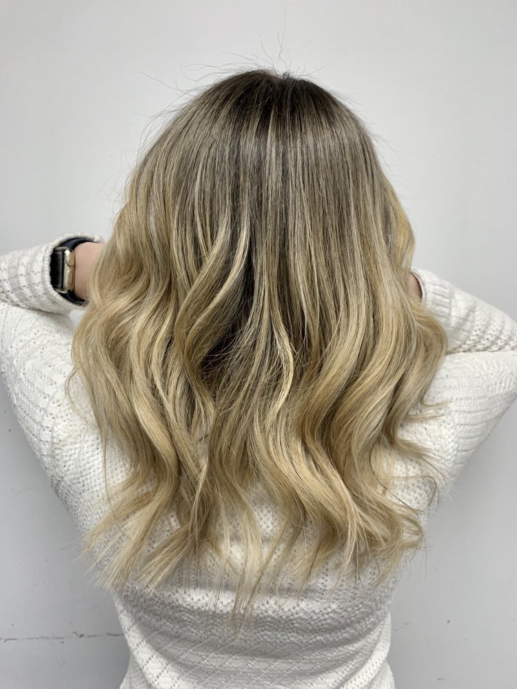 RIVA’S HAIR STYLE - 10 Photos - Hair Stylists - 2400 University Blvd W ...