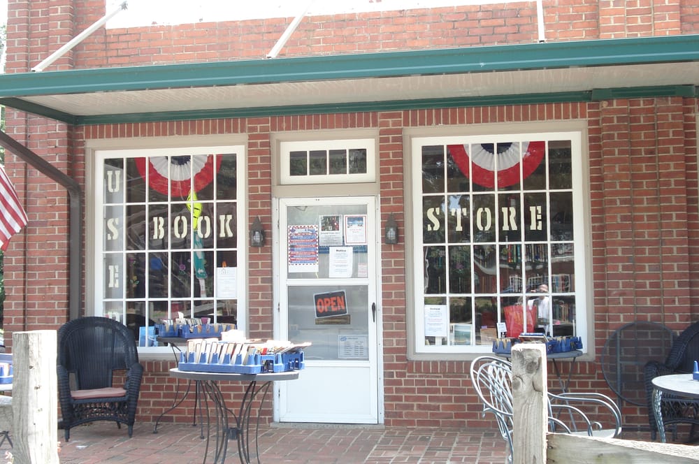 WAXHAW READING ROOM - Updated August 2025 - 201 W S Main St, Waxhaw ...