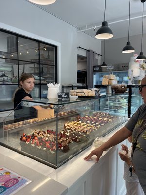 THE CAKE COMPANY - 70 Photos & 31 Reviews - 370 Perry St, Castle Rock ...