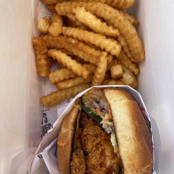 MONROE’S HOT CHICKEN - Updated January 2026 - 301 Photos & 264 Verified ...