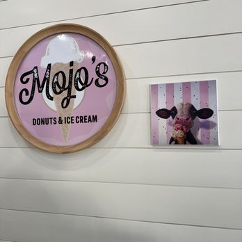 MOJO’S DONUTS & ICE CREAM - Updated May 2024 - 84 Photos & 76 Reviews ...