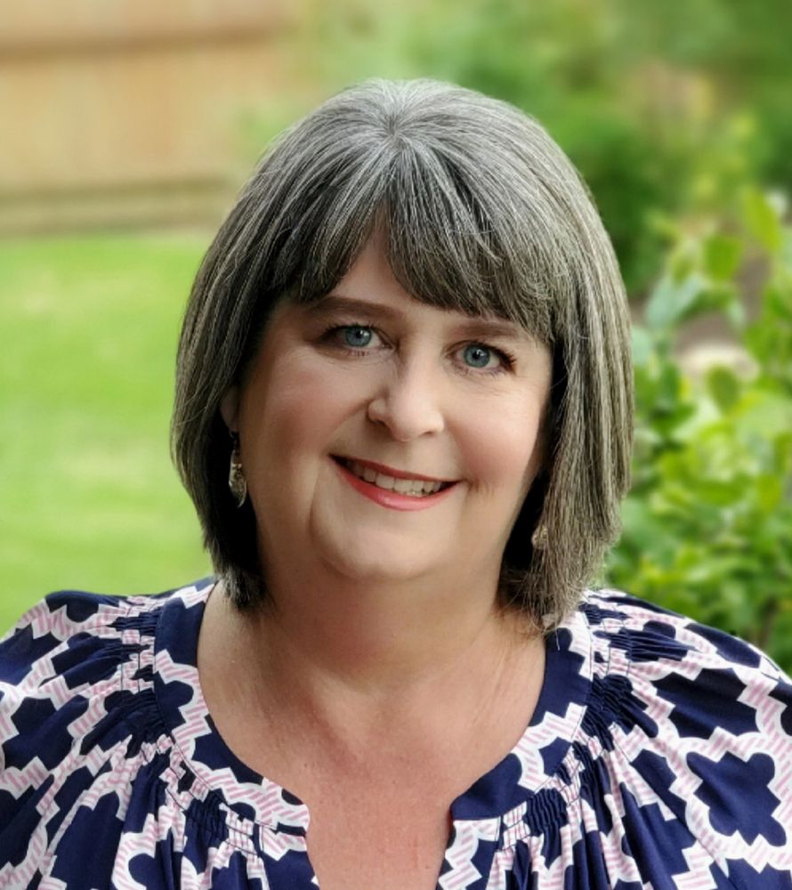 ROBYN EVANS - EPIQUE REALTY - Updated January 2026 - Contact Agent - 40 ...