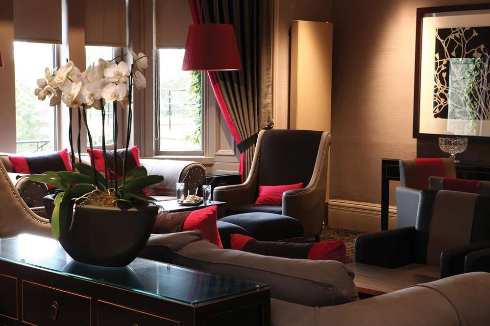 GARFIELD HOTEL - Updated January 2025 - 32 Photos - Cumbernauld Road ...