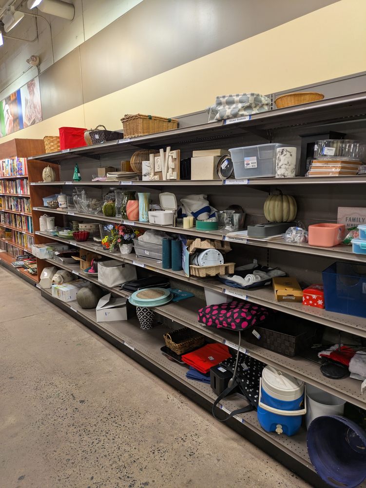 GOODWILL - SOUTH BLVD - Updated November 2025 - 15 Photos & 14 Reviews ...