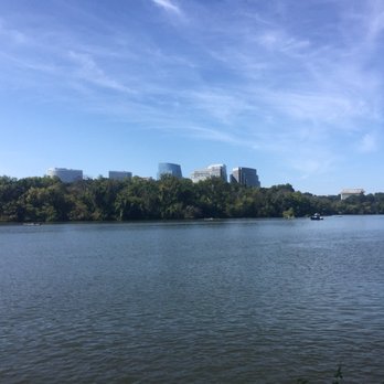 THOMPSON BOAT CENTER - Updated October 2025 - 144 Photos & 52 Reviews ...