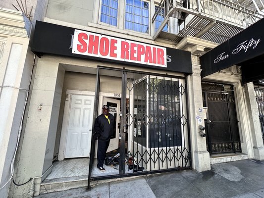 SHOE REPAIR - Updated October 2025 - 2415 Photos & 231 Reviews - 1051 ...