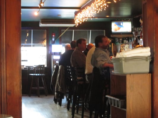 NEIGHBORS PUB - 11 Photos & 24 Reviews - Pubs - 337 Kenmore Ave ...