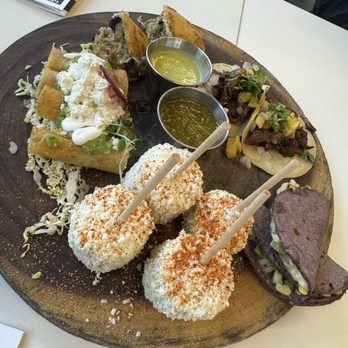 URBE - Updated May 2025 - 843 Photos & 312 Reviews - 1101 Uptown Park ...